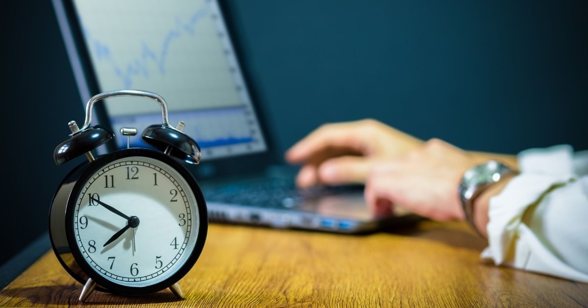 Working Overtime: Not Being Paid After 40 Hours | 856-235-7075